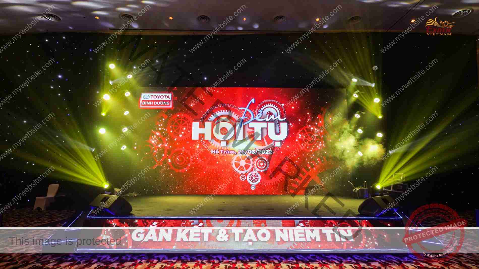 Steps to Organize a Corporate Year-end Party